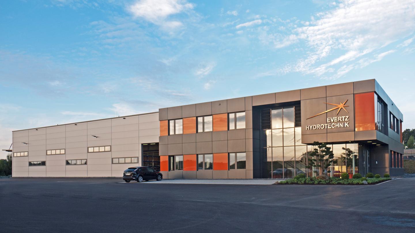 Modular Building Combines Administration and Production | SÄBU